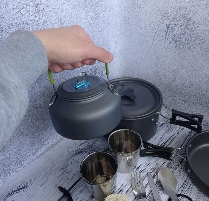 Набір якісного посуду для туристів DS-308 на дві персони з приборами: 1 ...