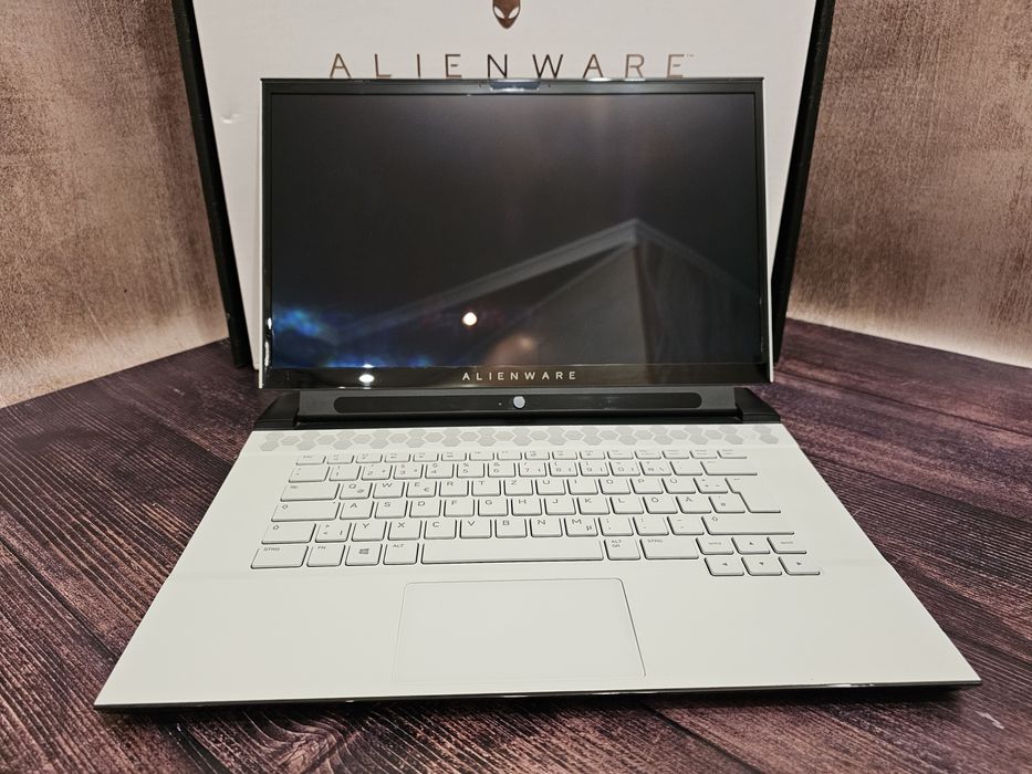 Alienware M15 R3 (i7-10750H/32Gb/RTX 2080 Super Max-Q/512Gb/OLED 4K ...