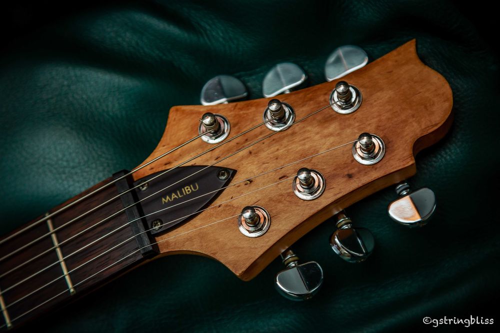 Guitarra electrica Modded Greg Bennett Malibu Signature Series MB1 Almada • OLX Portugal