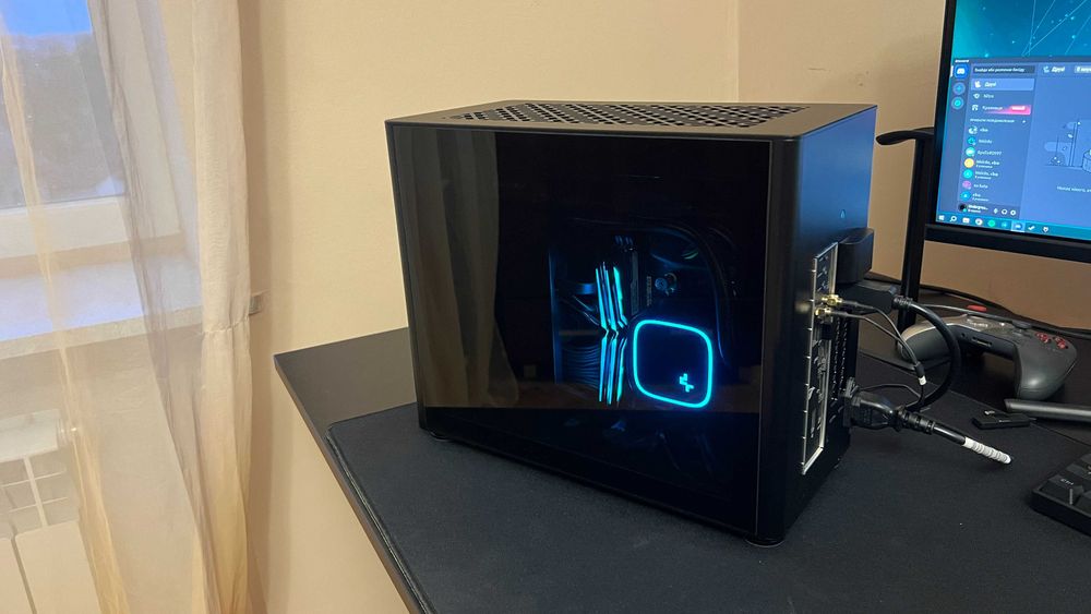 Корпус Qube A4 mini itx: 2 200 грн. - Комплектующие и аксессуары Львов ...