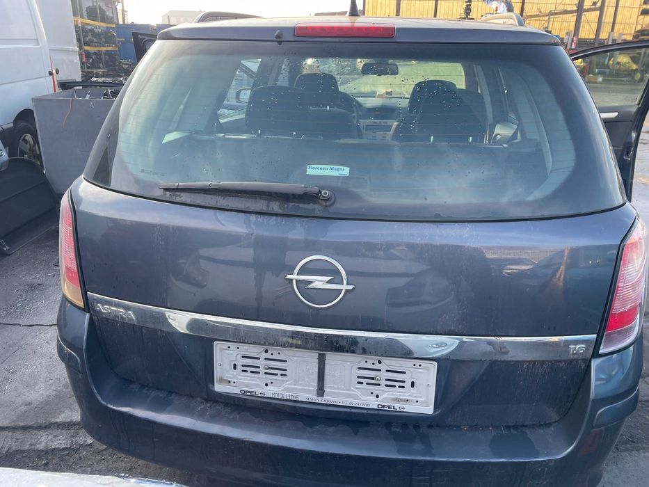 Opel Astra H KOMBI z168 Kompletna klapa bagażnika Ruszków Pierwszy • OLX.pl