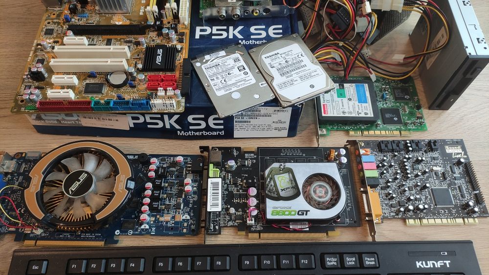 Lote componentes computador desktop PC Algueirão-Mem Martins • OLX Portugal