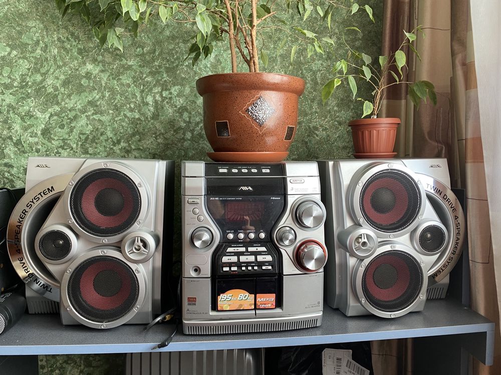 Музичний центр Aiwa: 4 000 грн. - Музыкальные центры Черкассы на Olx