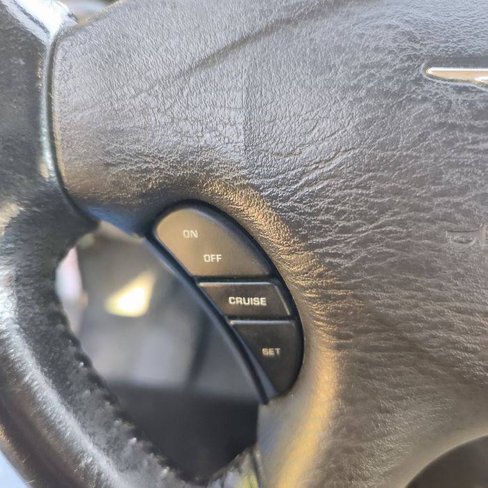 Chrysler Voyager 2.8 Marvila • OLX.pt