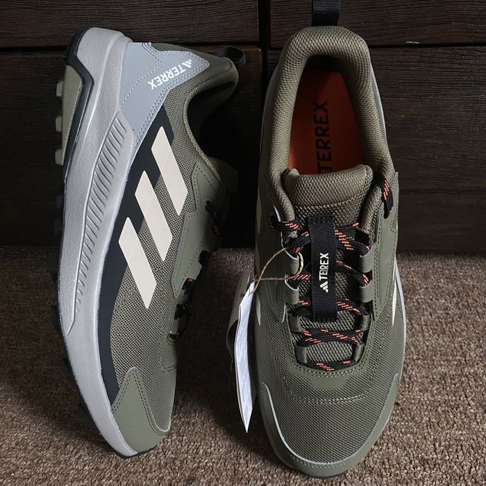 42-46,5 Демісезонні adidas TERREX ANYLANDER ID0894 Хакі: 3 590 грн ...