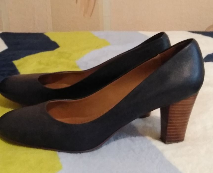 Шкіряні жіночі туфлі mascotte, 38 р.: 630 грн. - Туфлі-човники Кам'янське на Olx