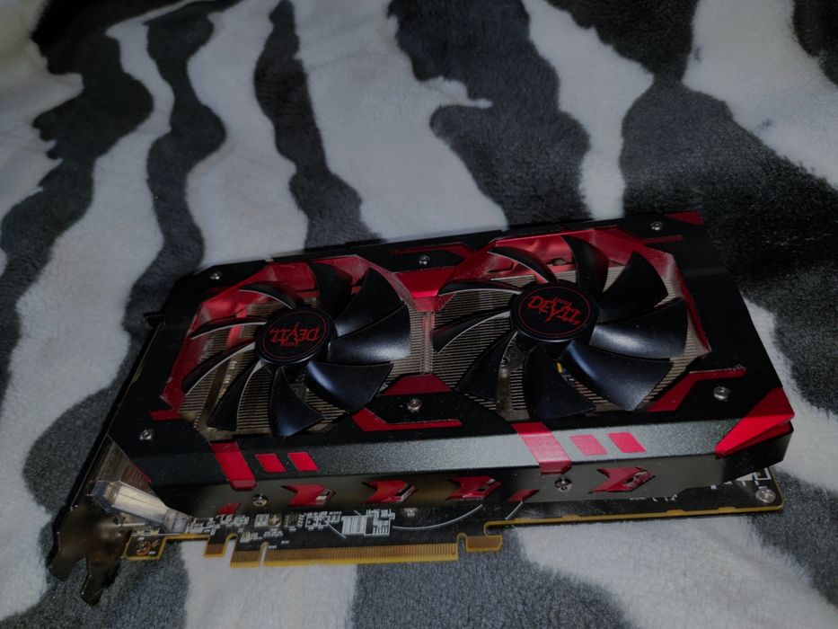 Видеокарта PowerColor RX580 8gb: 2 800 грн. - Комплектуючі та аксесуари ...