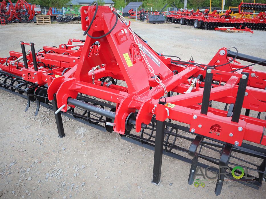 Agregat uprawowy 5,6m przedsiewny kultywator Agro-Factory Pabianice • OLX.pl