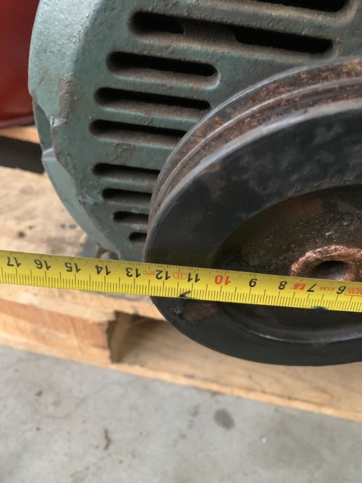 Silnik elektryczny 3 fazowy 4.5-5.5kW Głogoczów • OLX.pl