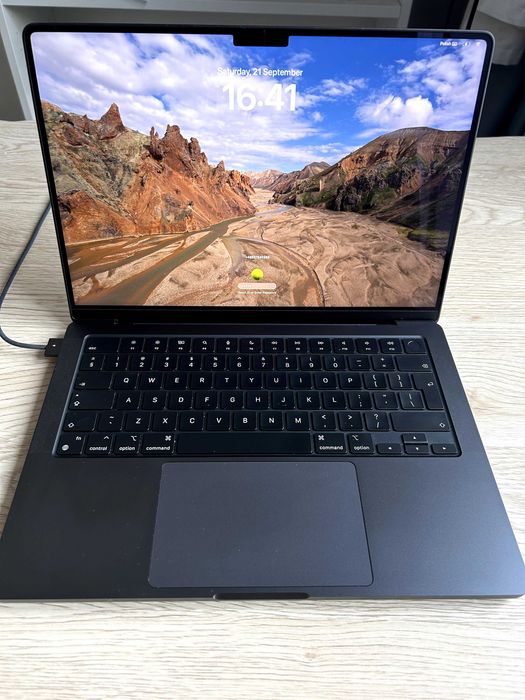 Apple MacBook Pro 14" M3 Pro 12-core CPU / 36GB RAM / 1TB SSD Warszawa ...