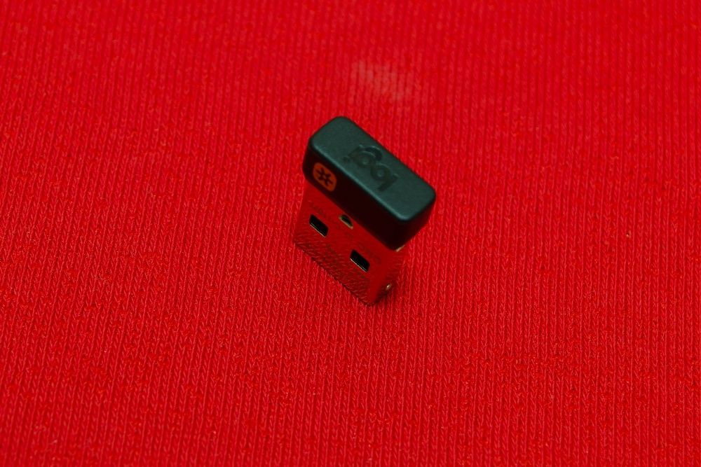 Адаптер ресивер универсальный Logitech Bolt Unifying receiver блютус ...