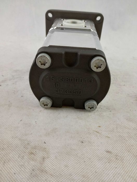 Pompa hydrauliczna oryginał New Holland 875.930.47 TD5000 T4000 T4.55 ...