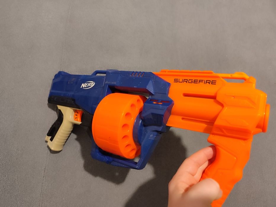 Nerf sugefire pompa karabin na strzałki Czekanów • OLX.pl