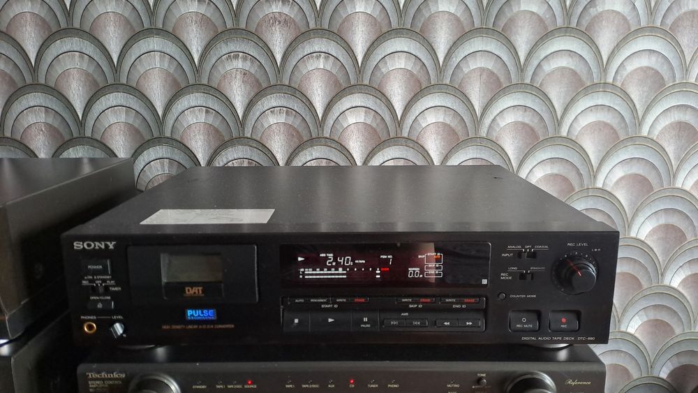 Magnetofon DAT Sony DTC-690 Częstochowa Trzech Wieszczów • OLX.pl