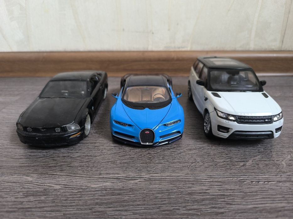 Коллекционные модели Ford Mustang GT,Range Rover Sport,Bugatti Chiron ...