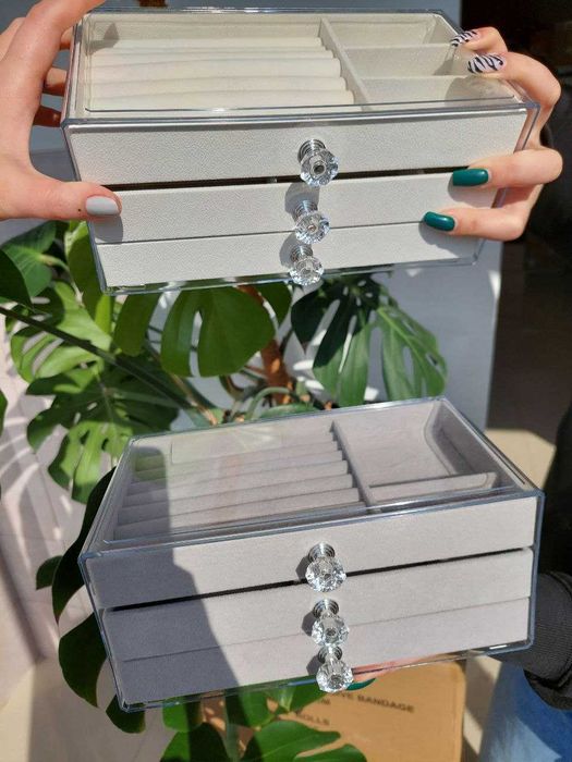 Органайзер для ювелірних прикрас шкатулка з видвижними шухлядками 650 грн Скриньки для