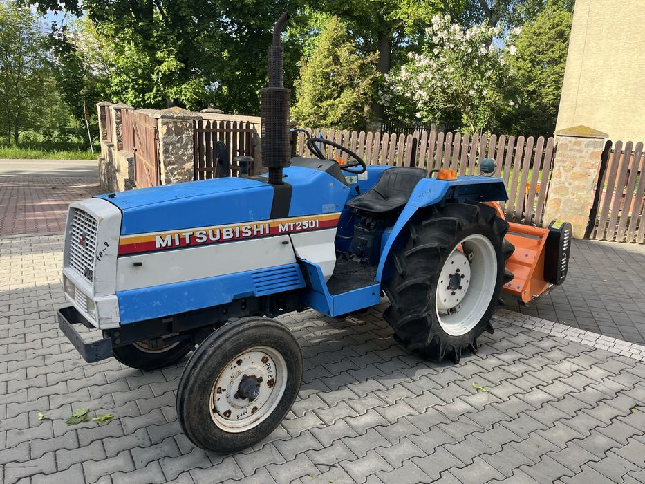 Traktorek mitsubishi mt2501 25 km 2x4 4 cylindry dobry stan ...