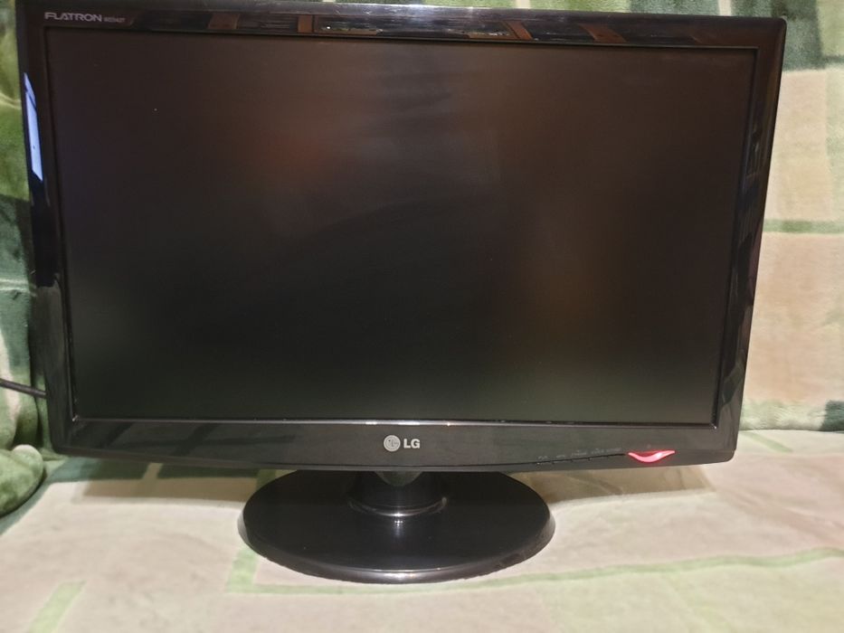 Монитор LG FLATRON w2343T: 800 грн. - Монітори Київ на Olx