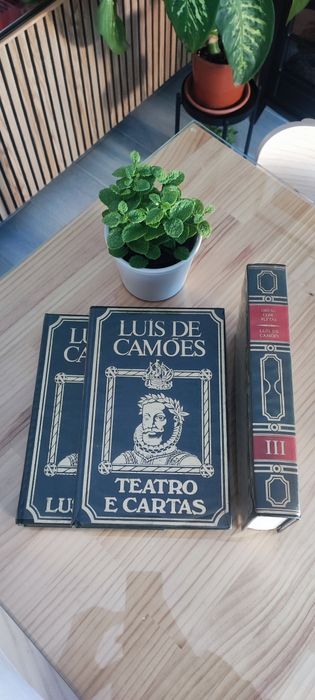 Obras completas Luís de Camões Queluz E Belas • OLX.pt