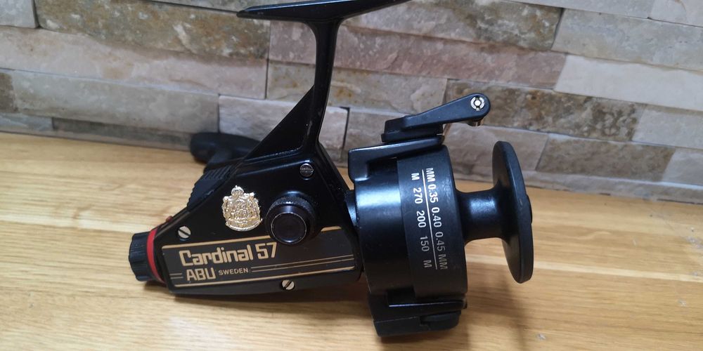 Kołowrotek Abu Cardinal 57 Nidzica • OLX.pl