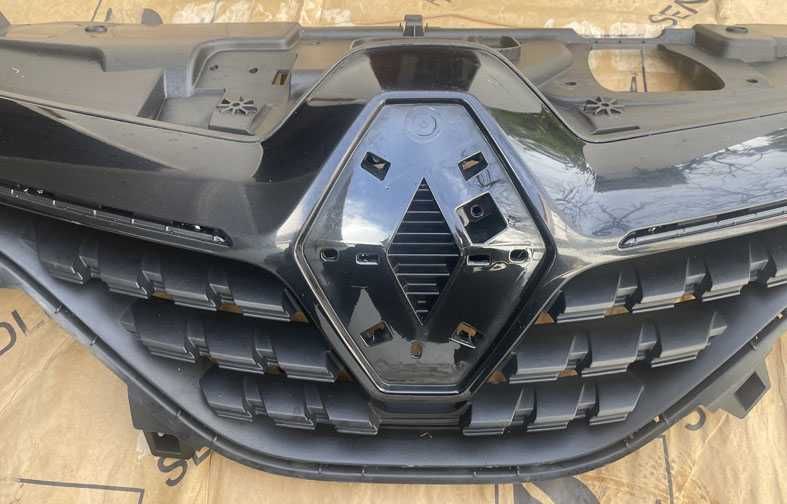 Grelha frontal renault clio 5 . fase 1 Almada • OLX.pt