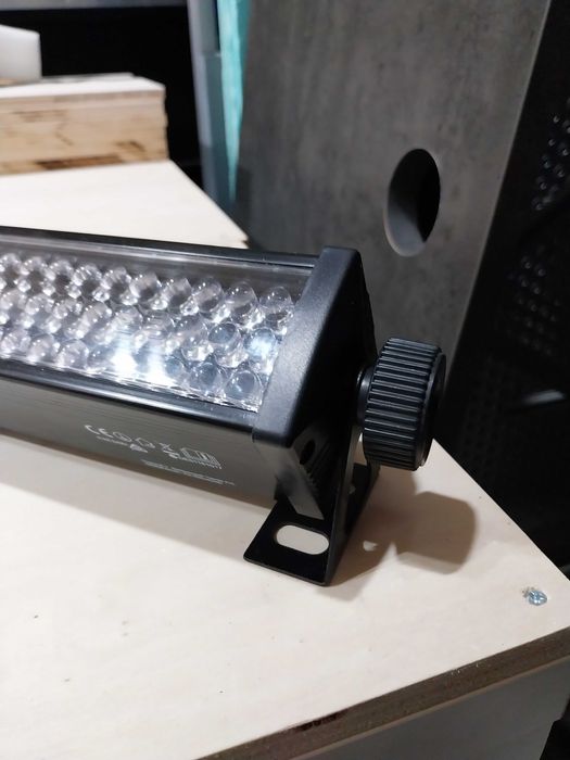 Barra LED RGB 1M - controlo por DMX Atalaia E Alto Estanqueiro-Jardia ...