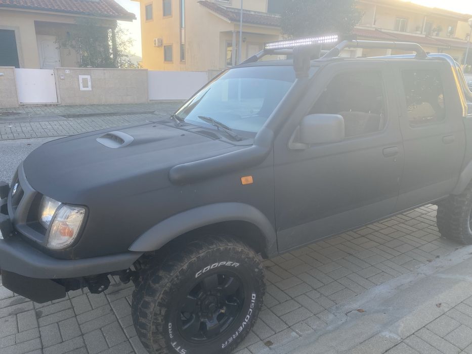Pick Up Nissan Navarra Full extras… em otimo estado e pronta a andar ...