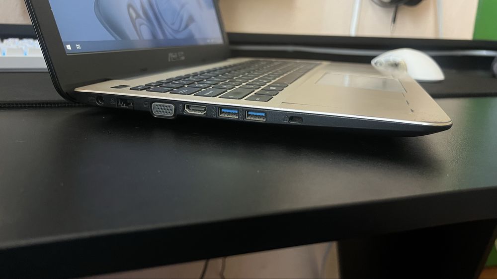 Asus x555lb i7-5500u nvidia geforce 940m 20гб озу: 6 000 грн ...