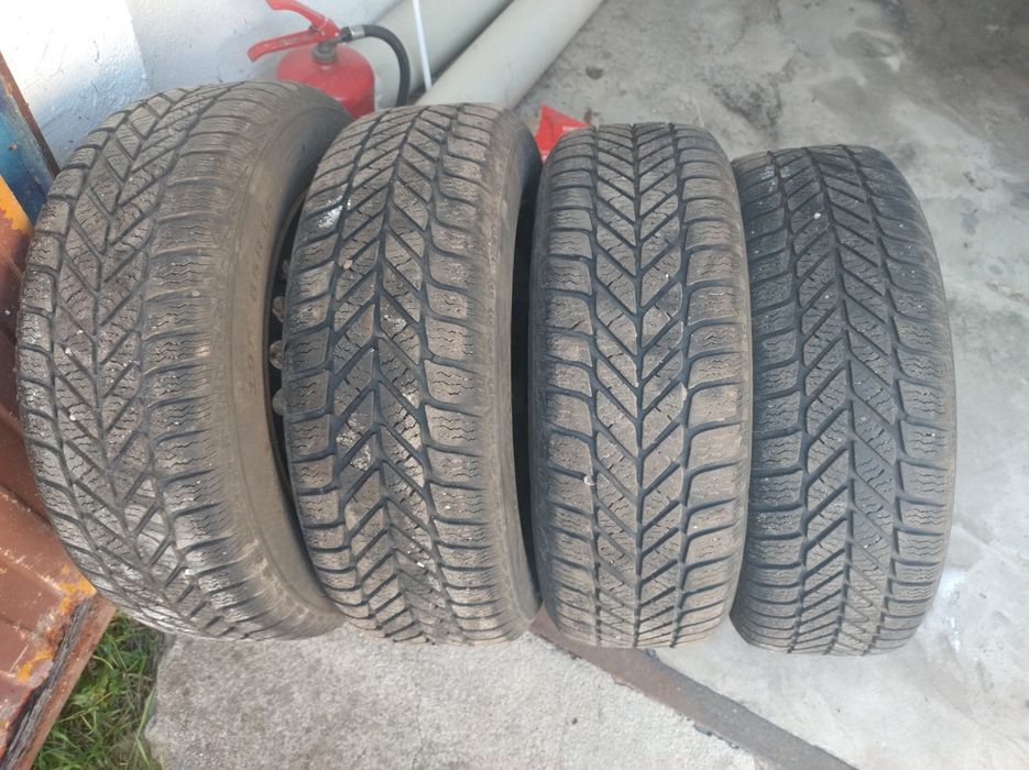 Felgi koła Ford 195/65 R15 zimowe Koszalin • OLX.pl