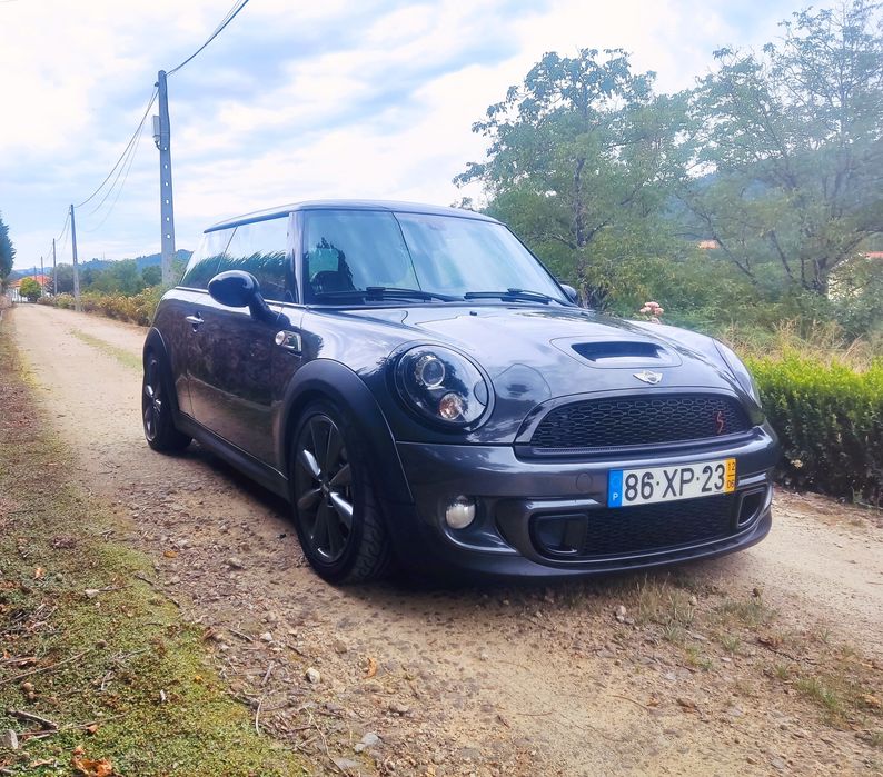 Mini Cooper S R56 N18 Arouca E Burgo • OLX Portugal