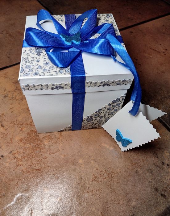 Exploding box dla faceta chłopaka chłopczyka Wrocław Fabryczna • OLX.pl