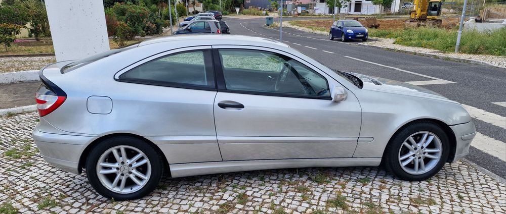 Mercedes C200 Sportcoupe compressor automático Rio de Mouro • OLX Portugal