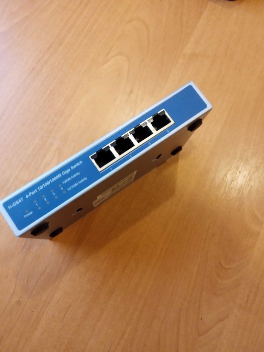 Свич маршрутизатор Hawking H-GS4T, Vector G.SHDSL Router 5110: 250 грн ...