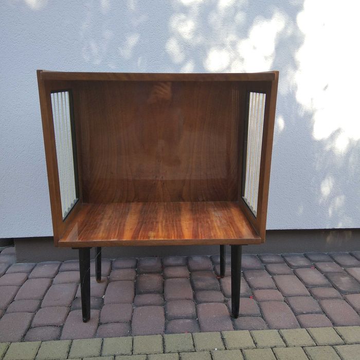 Stolik z żyłkami RTV PRL Niepołomice • OLX.pl