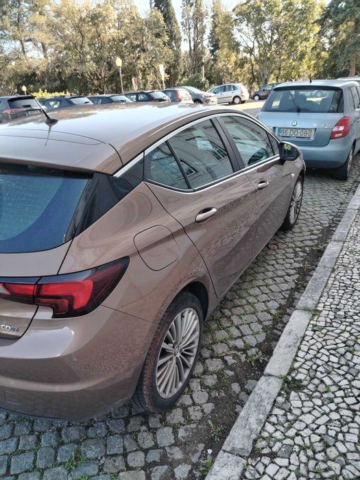 Opel Astra Diesel 1.6 Belém • OLX.pt