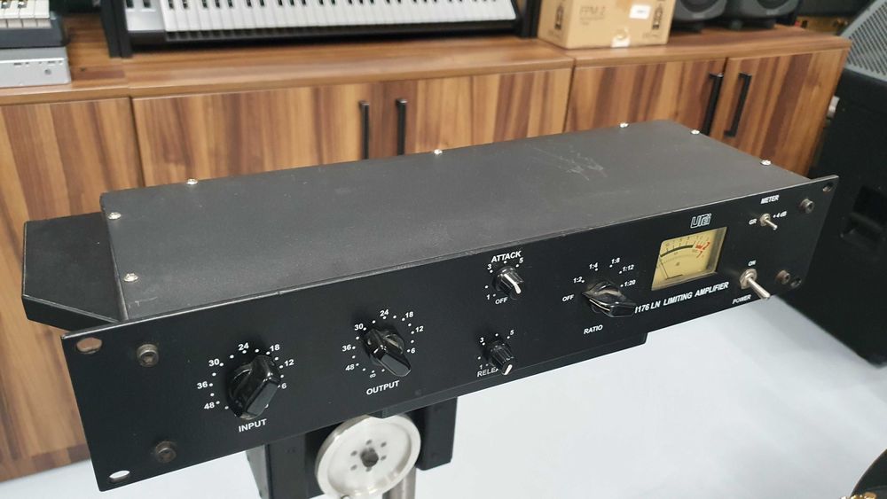 VISH UREI 1176 LN Limiting Amplifier Вінтажний компресор-лімітер: 16 ...