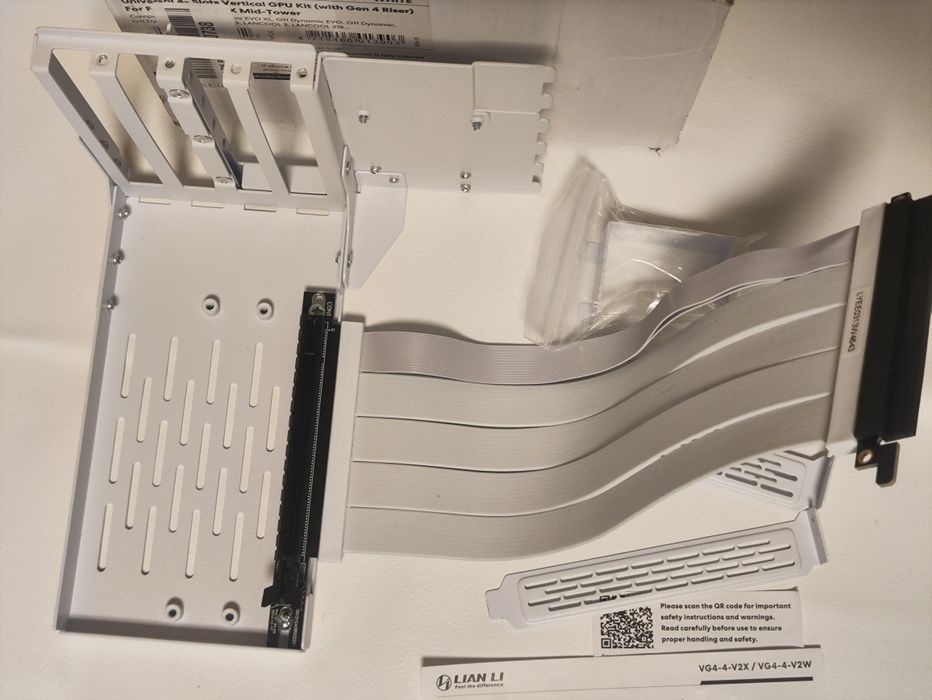 Райзер Lian Li Vertical GPU kit вертикальне кріплення для відеокарти: 2 ...