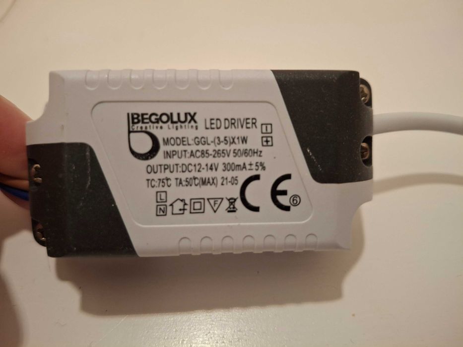 Projetor / Luminária LED Redondo Begolux Lupo/R 6000K Arroios • OLX.pt