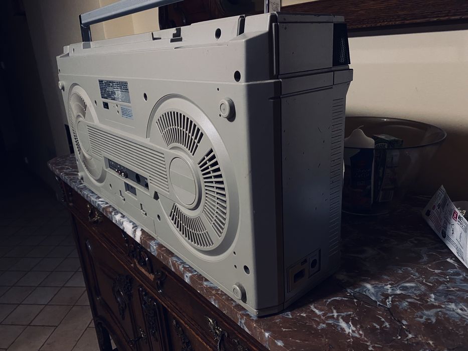 Sharp GF-9000 ghettoblaster boombox radiomagnetofon Wólka Pracka • OLX.pl