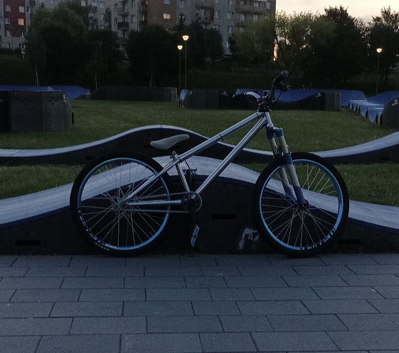 Rower OCTANE ONE SPARK (dirt slopestyle mtb bmx 26 24) Tczew • OLX.pl