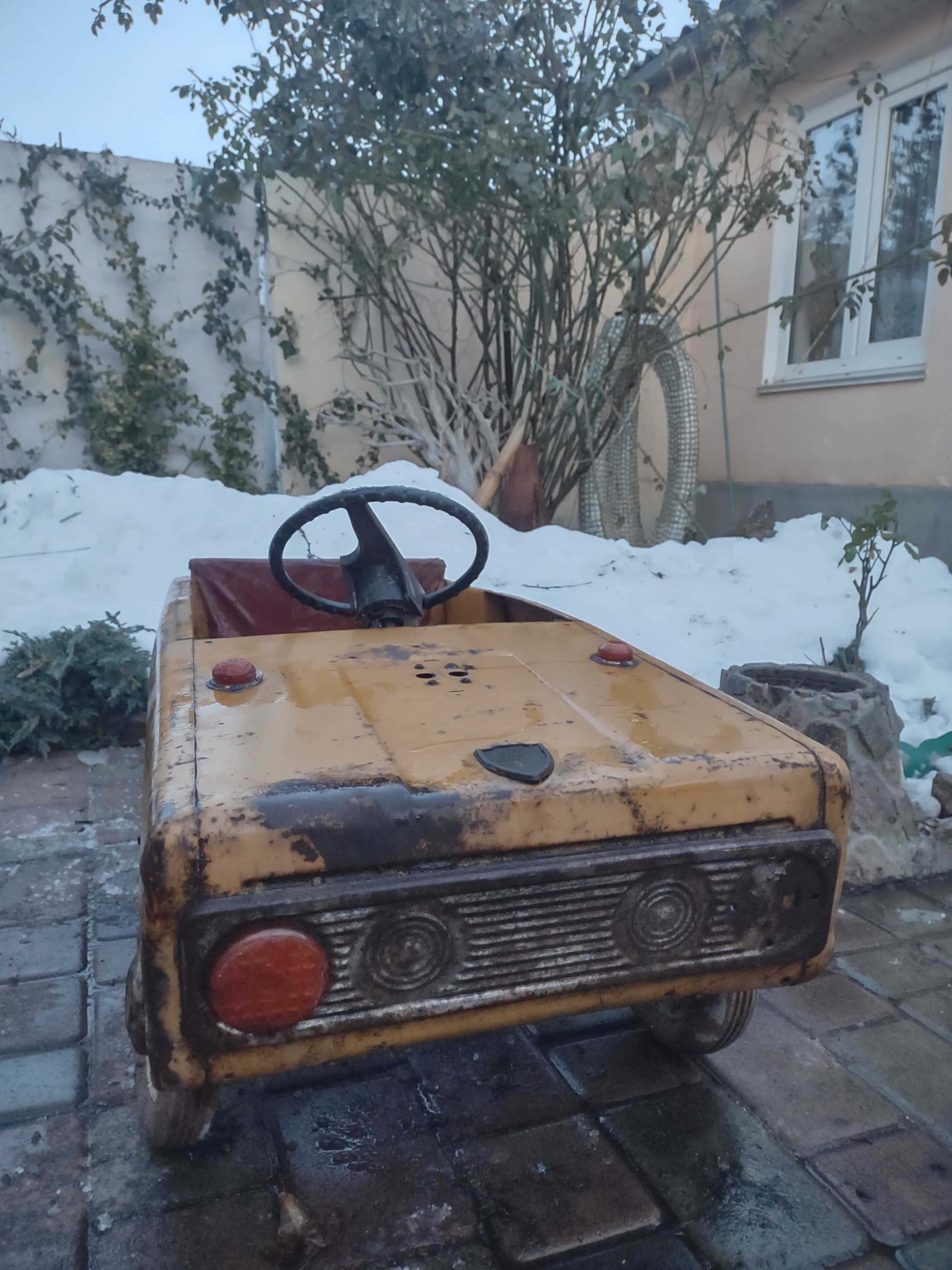 Машина педальна дитяча іграшка ссср: 2 500 грн. - Машинки Черкаси на Olx