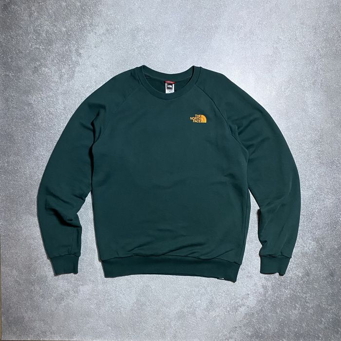 Світшот The North Face M Rag Red Box Crew: 850 грн. - Світшот Київ на Olx