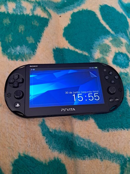 Ps vita slim com jogo Eixo E Eirol • OLX.pt