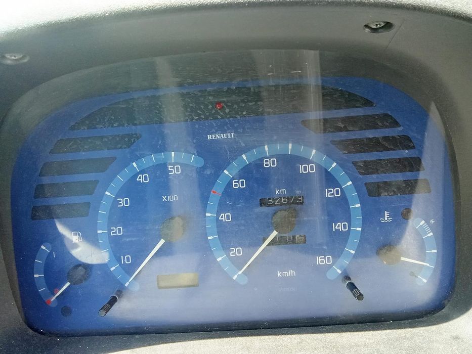 Renault master contentor 2.8 dti Paranhos • OLX Portugal