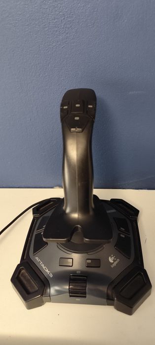 Joystick Logitech Attack 3 Nowy Targ • OLX.pl