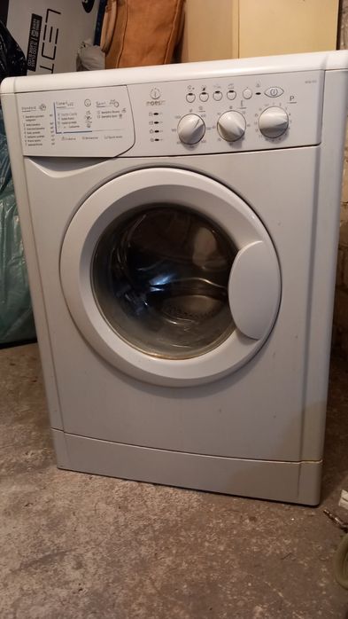 Pralka Indesit WISL 105 Made in Italy 100% sprawna Bydgoszcz • OLX.pl