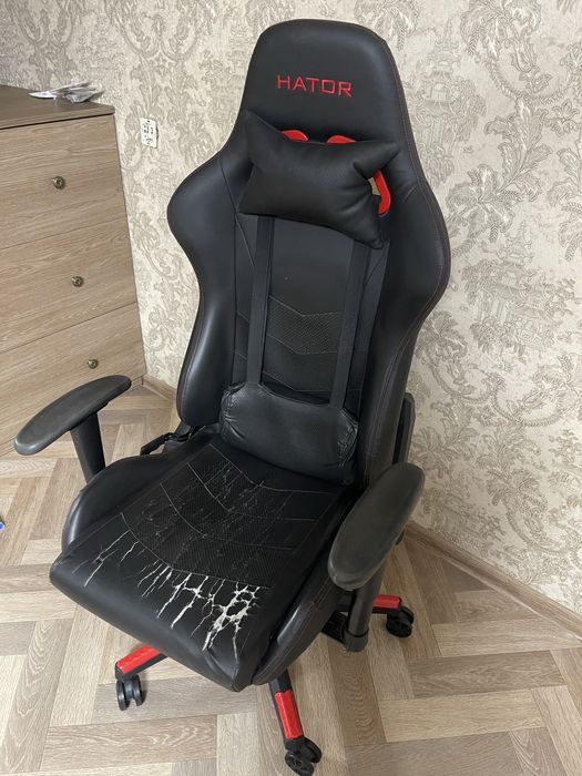 Ігрове крісло Hator sport: 2 000 грн. - Офисная мебель Бровары на Olx