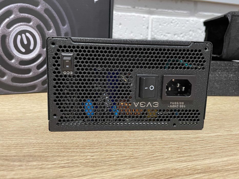 Блок питания EVGA SuperNOVA 1200 P3 (80 Plus Platinum 1200W): 3 000 грн ...