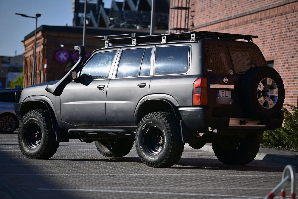 Nissan Patrol 4.2D GU4 2009r Y61 Łódź Polesie • OLX.pl
