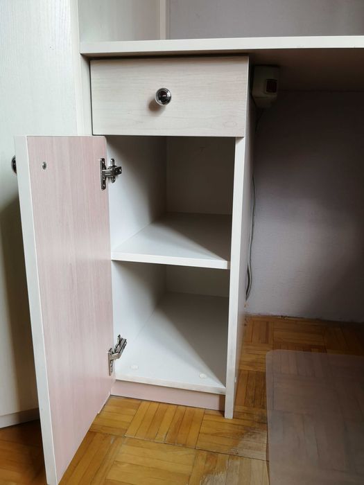 Zabudowa - szafa, komoda, biurko, parapet, regał Tarnów • OLX.pl